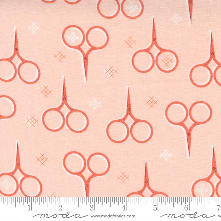 Make Time Blush Stitching Scissors – Fabric Outlet